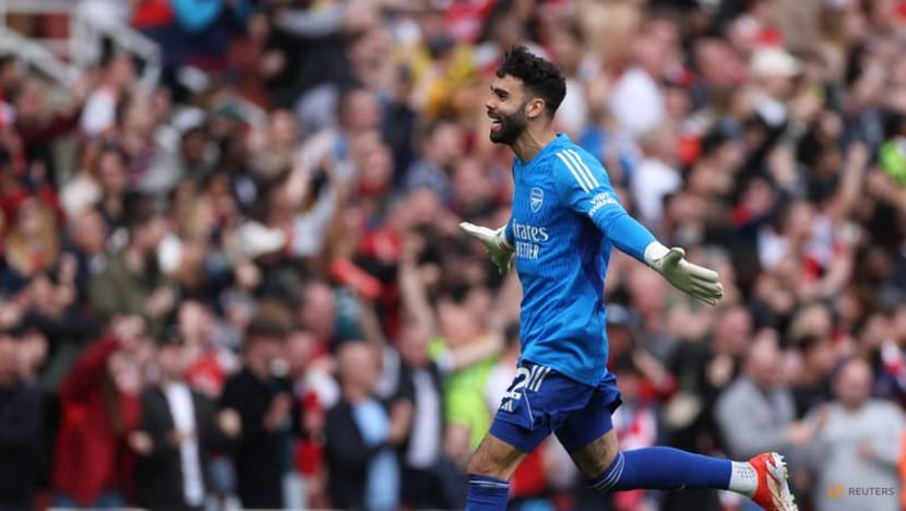 Arsenal complete permanent signing of goalkeeper Raya - CNA