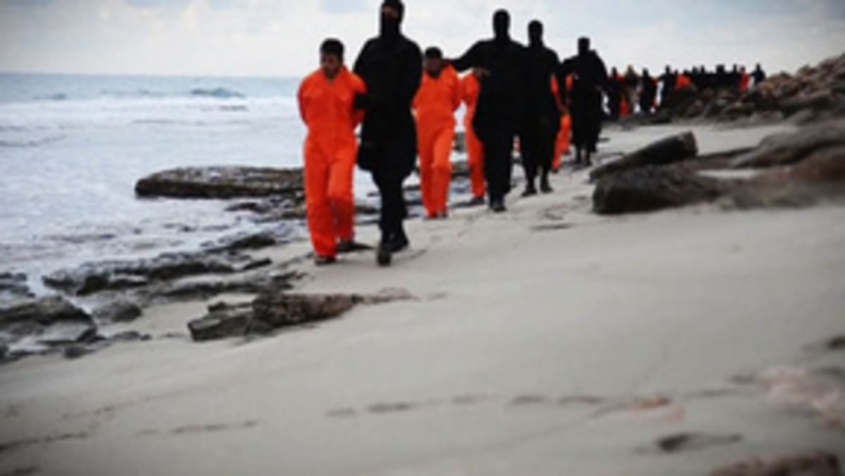 Egypt unleashes air strikes on ISIS after 21 Christians beheaded - TODAY Egypt unleashes air strikes on ISIS after 21 Christians beheaded - TODAY