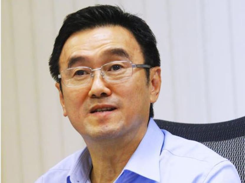 Former athletics chief eyes return to the hot seat - TODAY