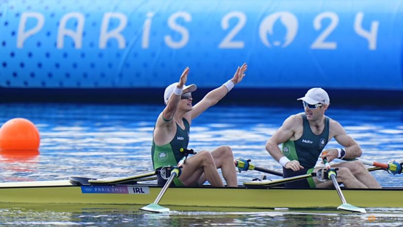 Rowing-Thrills and spills but few new winning nations in Paris regatta ...