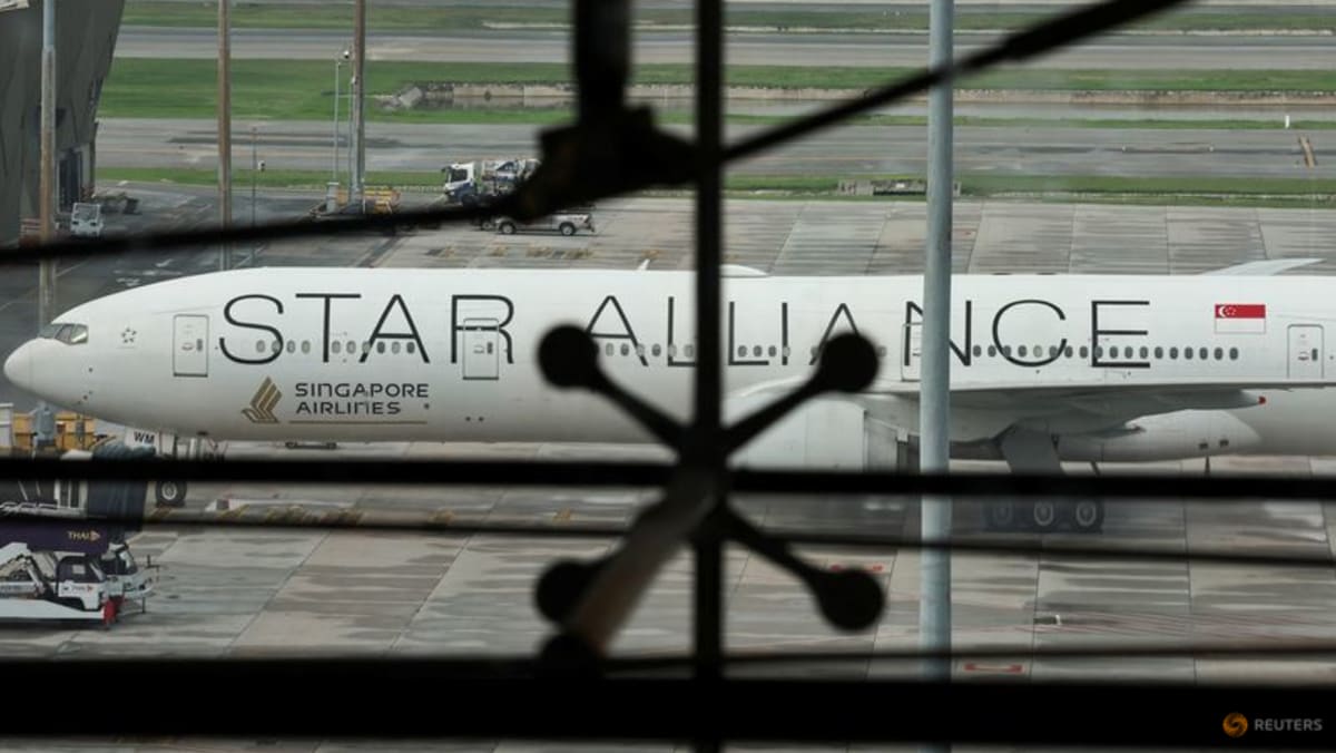 SQ321 turbulence: Singapore obtains data from cockpit voice recorder ...