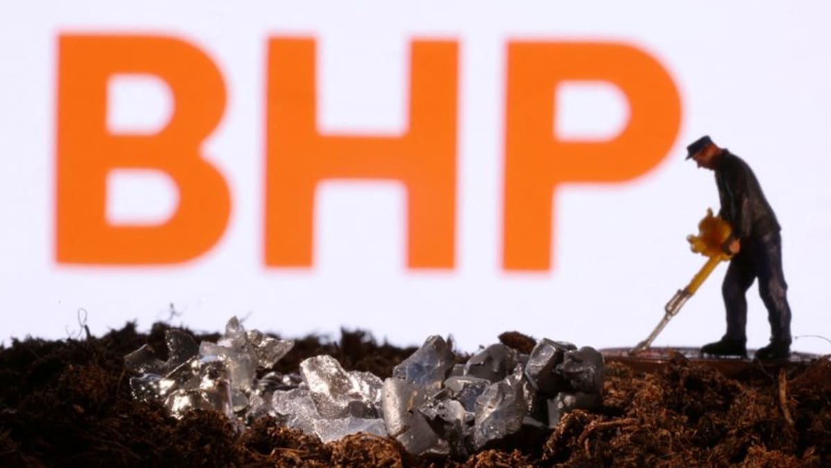BHP unveils world's first LNG-powered ore carrier, sees 30% emissions ...