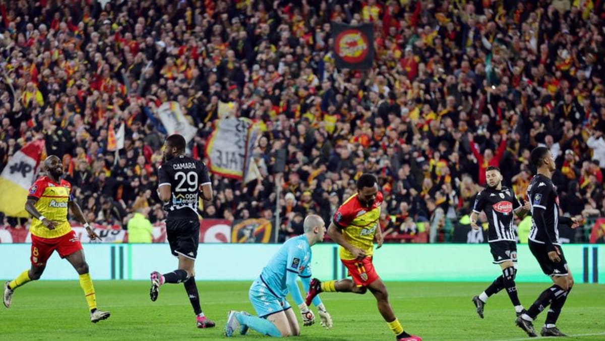 Openda shines again as Lens beat Angers to go second - CNA