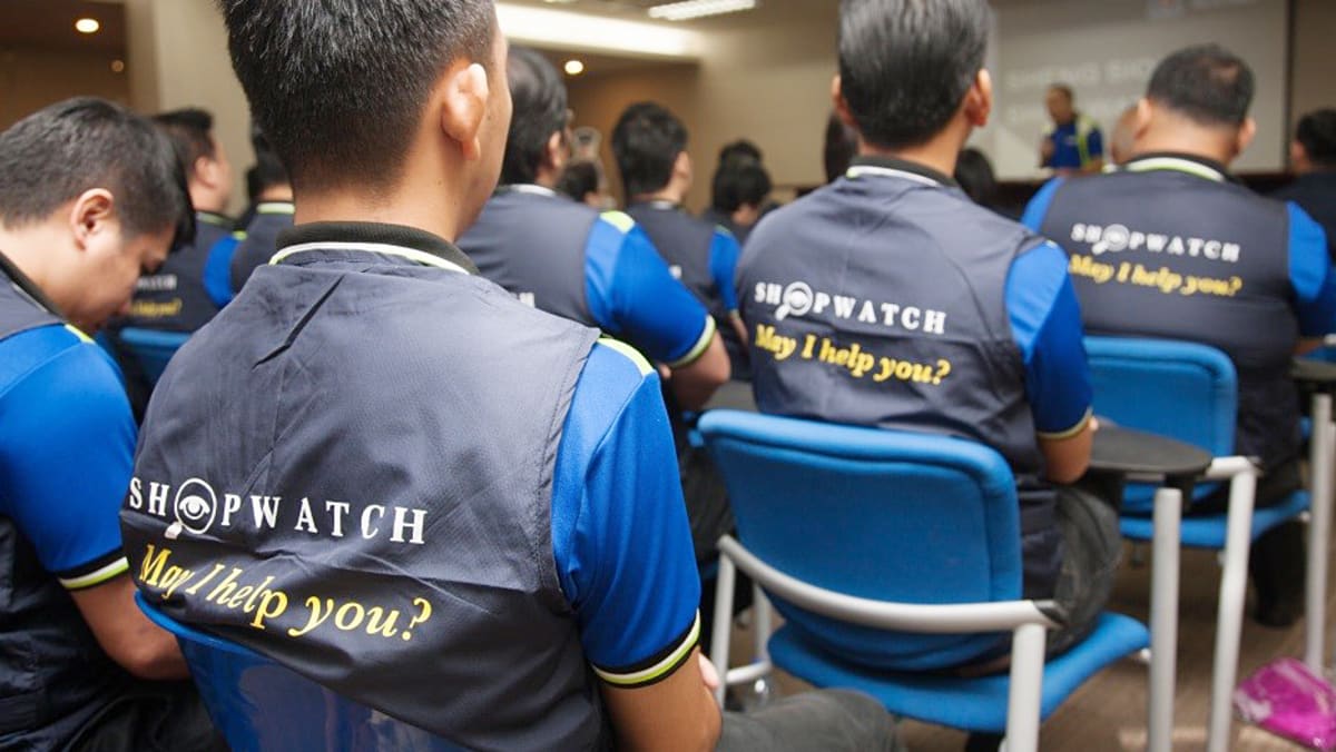 More visible staff deter theft at Sheng Siong - TODAY