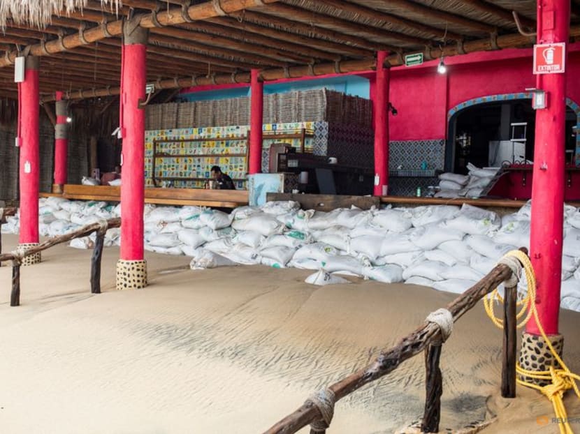 'Erratic' Hurricane Norma on track to hit Mexico's Baja California - TODAY