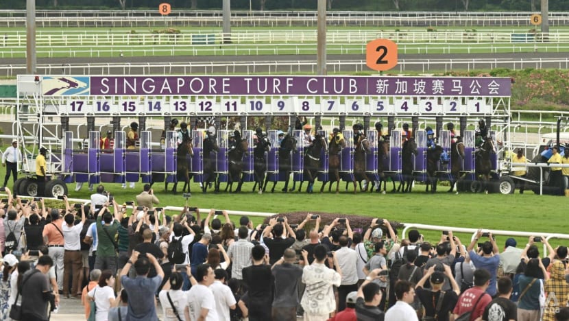 Singapore Turf Club holds its last races after more than 180 years of ...