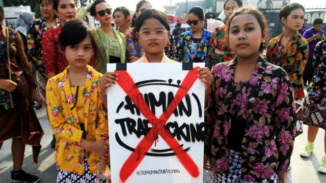 印尼警方打击人口走私 本月逮捕涉贩运人口近500人 - 8world