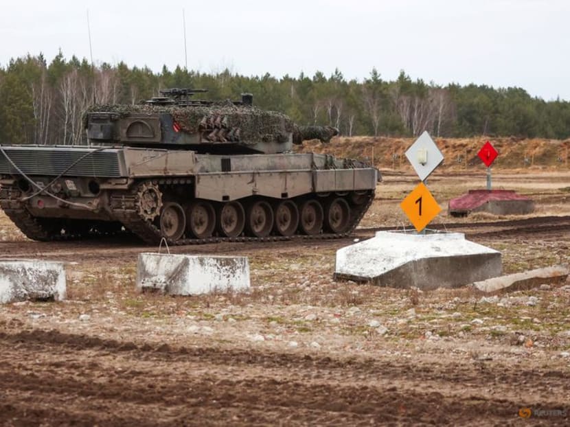 Poland Says It Will Send 10 More Leopard 2 Tanks To Ukraine This Week