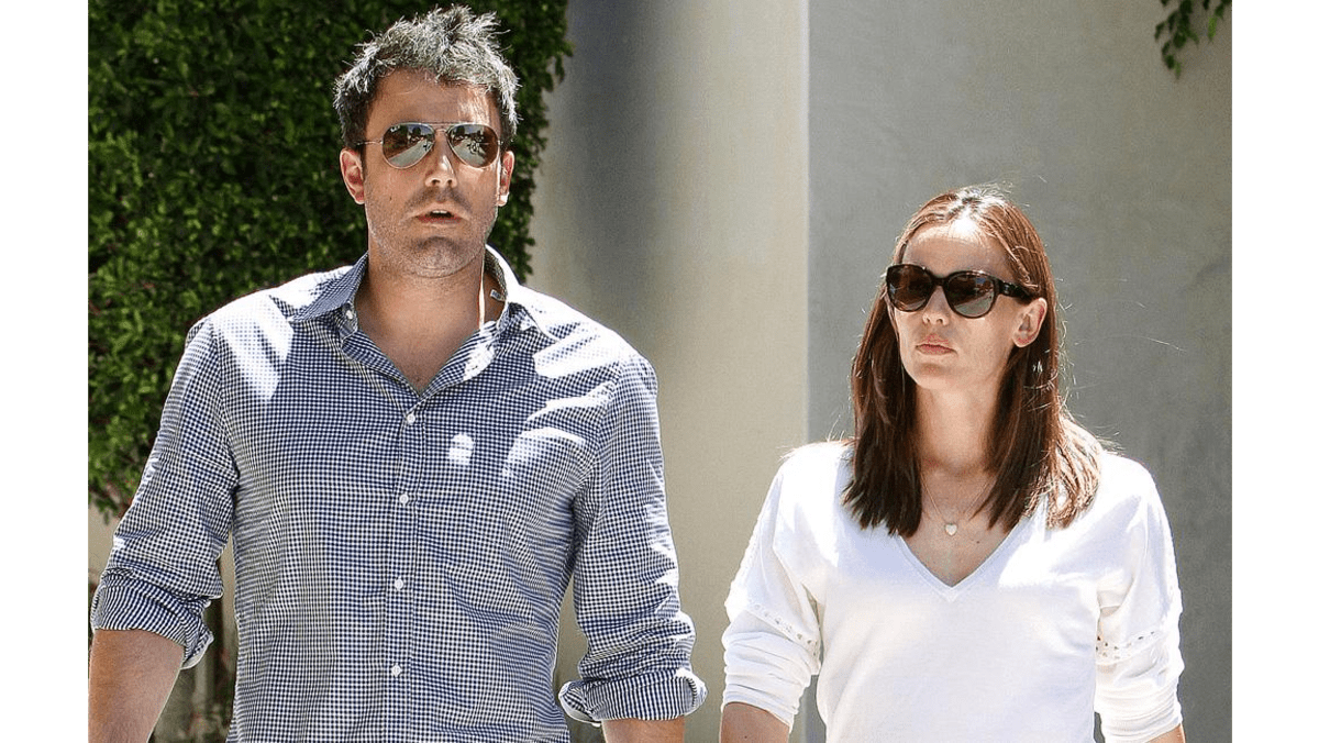 Ben Affleck And Jennifer Garner Dragging Their Feet Over Divorce 8 Days