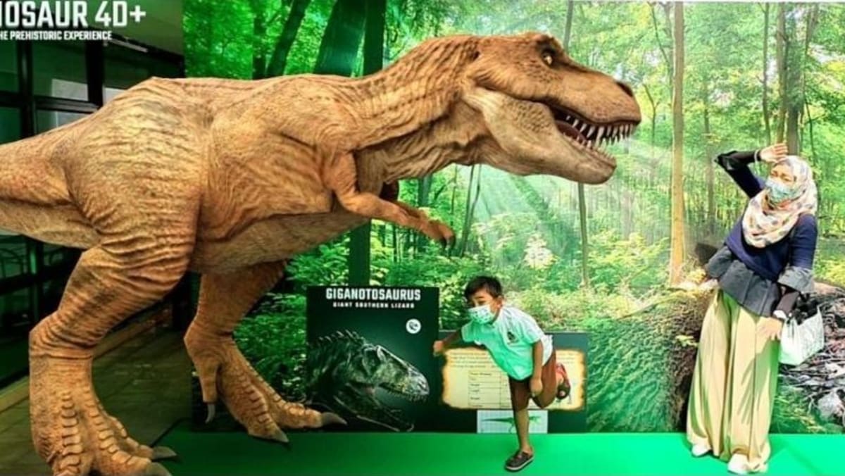 Dinosaur dalam bentuk AI muncul di Kelab Masyarakat Pasir Ris East ...