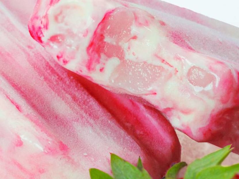 Playmade’s Pink Cactus Berries With White Boba Ice Pop Taste Test: Nice ...