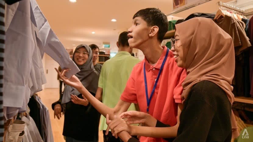 'Kenapa bawa mereka keluar?' Stigma sosial tidak halang para peruncit ...