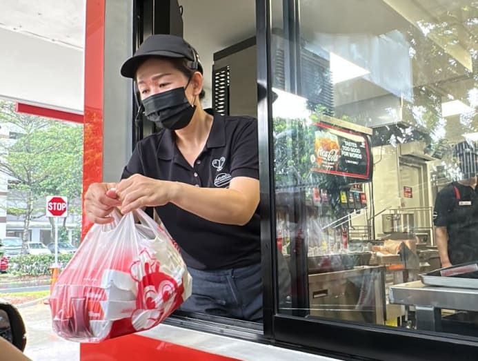 First look: Jollibee opens fast food drive-thru at a petrol station in ...