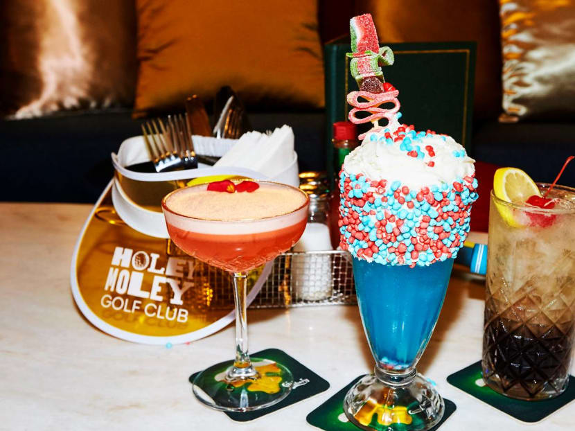 Tee Off Till 2am At Singapore’s First Mini Golf Bar At Clarke Quay ...