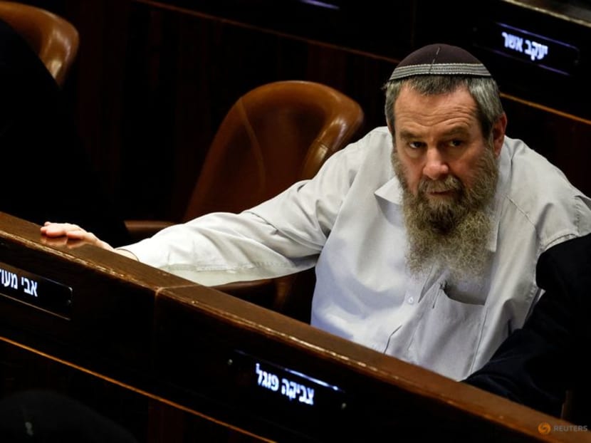 Ultra-conservative Israeli minister quits, will back Netanyahu in ...