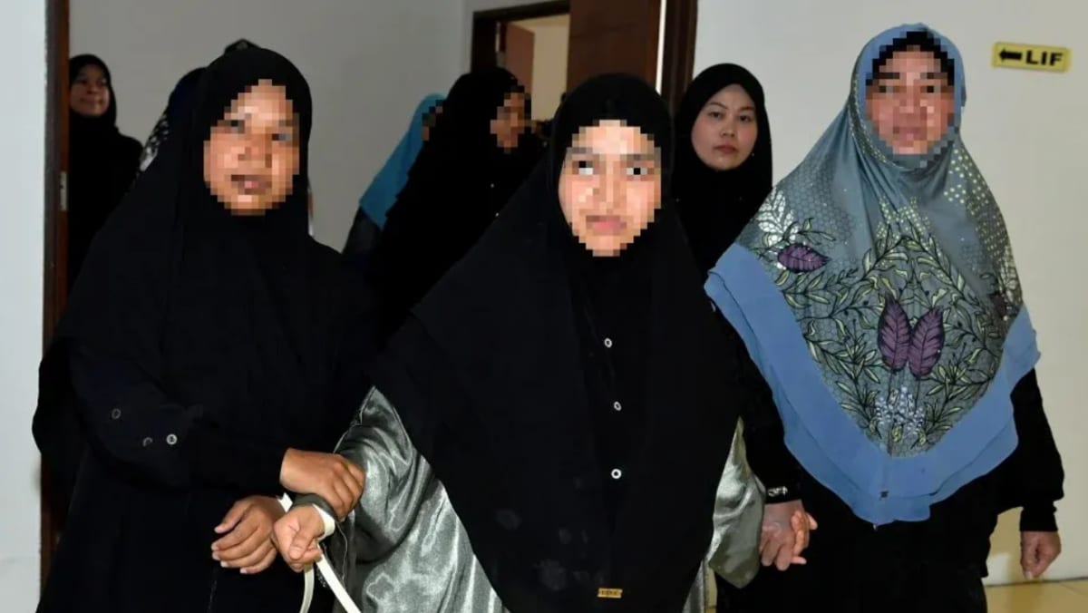 4 anak perempuan pengasas Al-Arqam, termasuk isteri CEO GISB, antara yang ditahan - BERITA Mediacorp