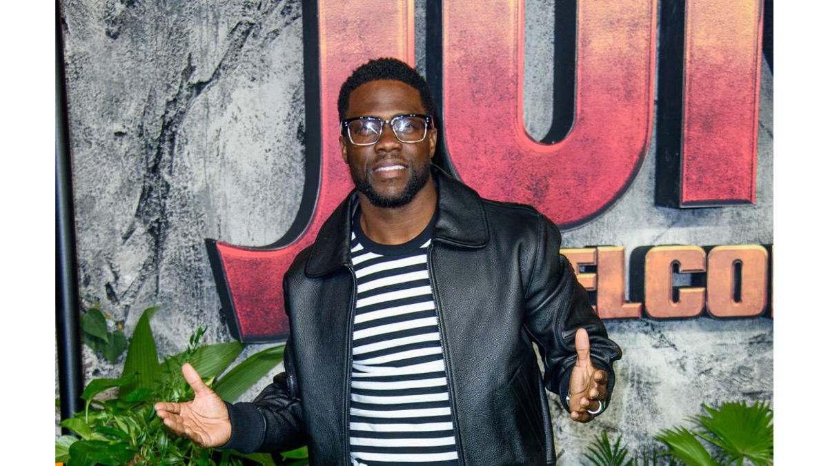 Kevin Hart eyes Mrs. Doubtfire remake - 8days