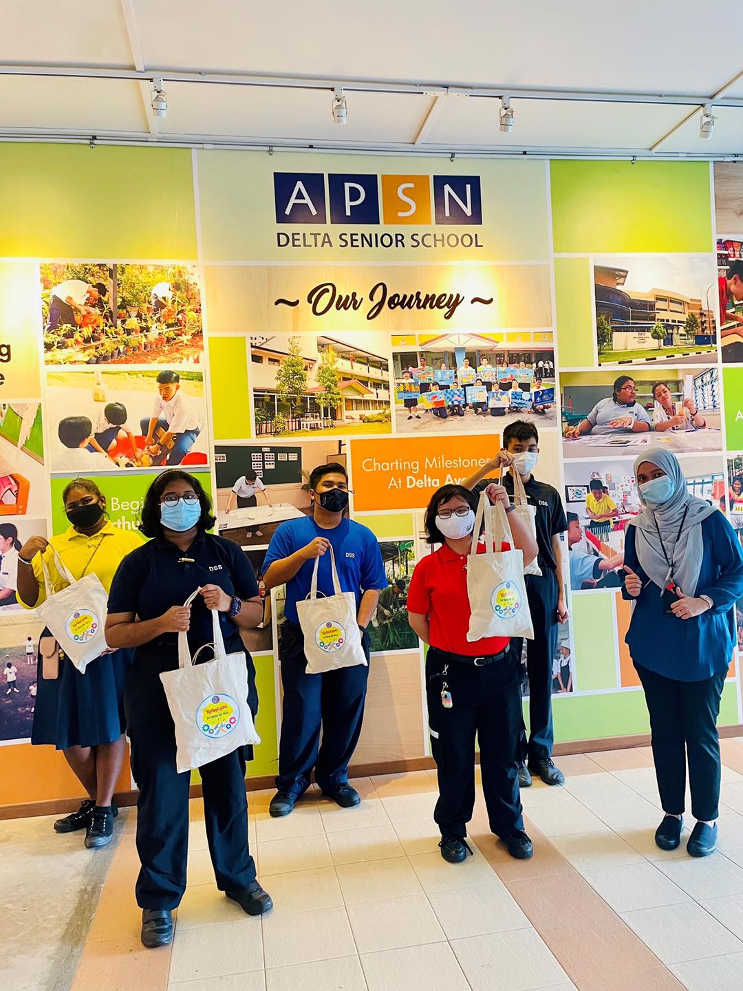 Swensen's hires students with special needs. It doesn't expect ...