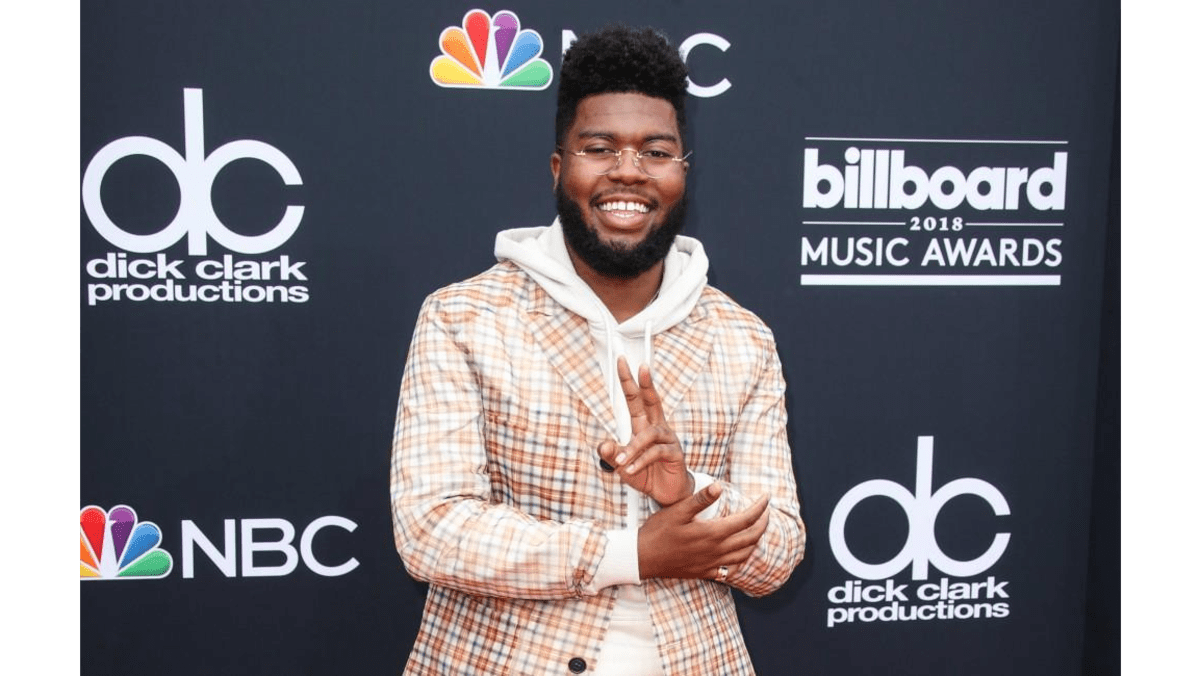 Khalid suffering from social anxiety - 8days