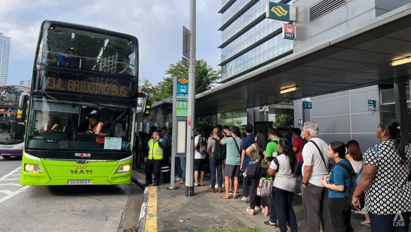 MRT disruption to continue into Thursday, no services between Jurong ...