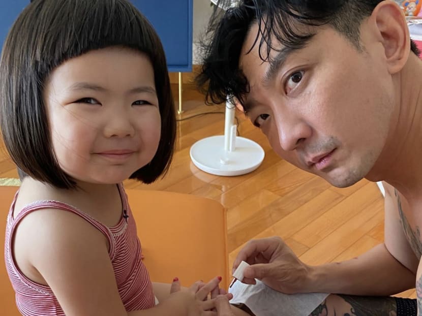 HK Actor Sam Lee’s 3-Year-Old Daughter Is An IG Star & Her First Day Of ...
