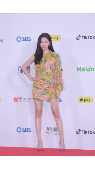 2018 SBS Gayo Daejeon red carpet - 8days