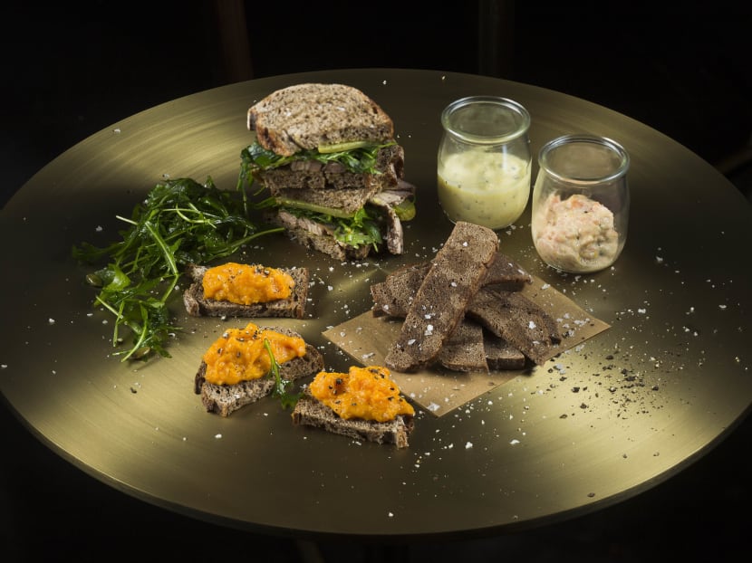 Food review: LongPlay - TODAY