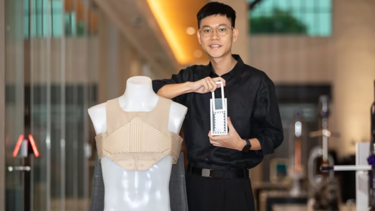 Graduan NUS guna pengalaman pembedahan jantung sendiri bagi cipta alat ...