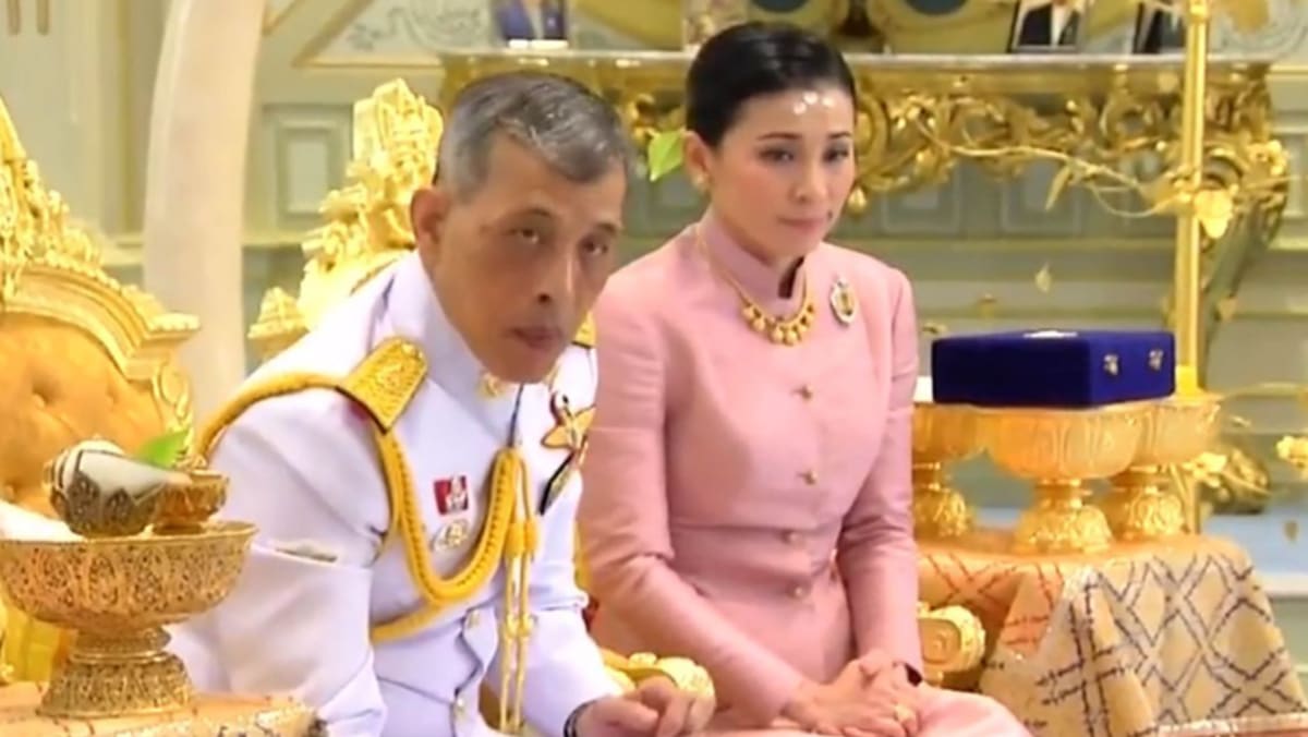 Raja dan Permaisuri Thailand positif COVID-19 - BERITA Mediacorp