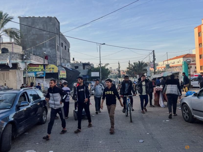 Gaza truce appears to hold shakily as Israel, Hamas start ceasefire - TODAY