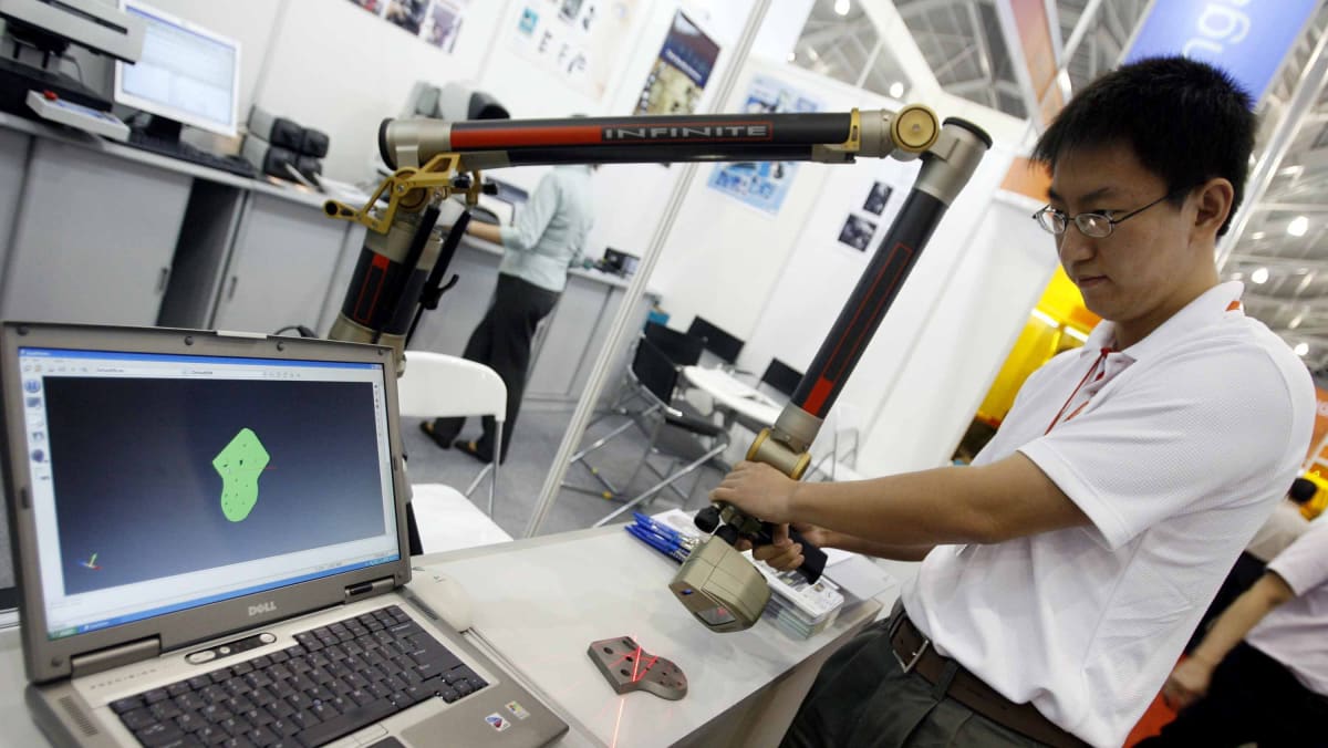 Govt ‘developing more attractive career paths’ for S’porean, PR ...