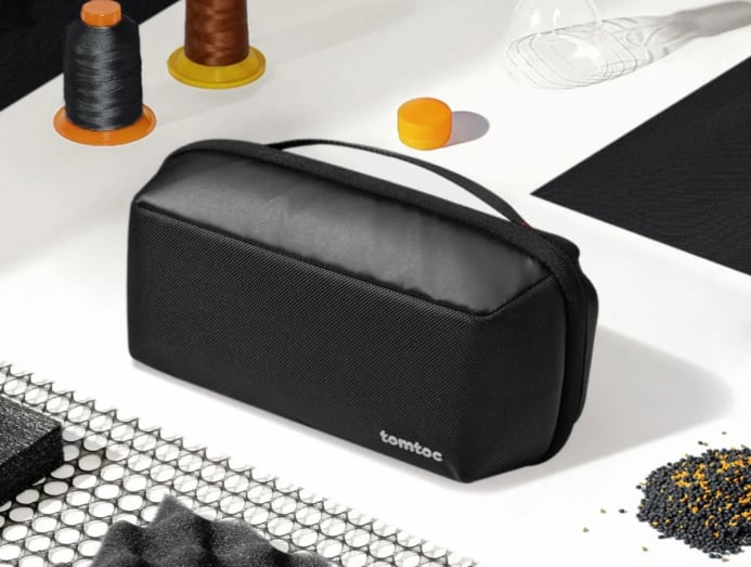 Best tech pouches to protect and store your essential gear - CNA