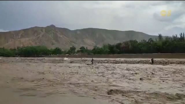 阿富汗夺命洪灾 造成至少300人死亡 - 8world