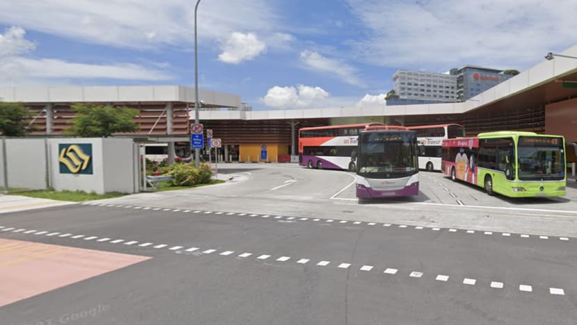 Boon Lay Bus Interchange - 8world