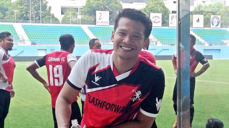 Berita mengejut: Pelakon Ashmi Roslan meninggal dunia malam ini tadi ... Berita mengejut: Pelakon Ashmi Roslan meninggal dunia malam ini tadi ...