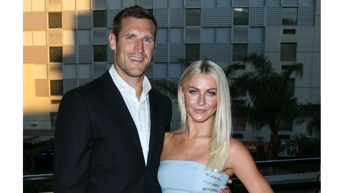 Brooks Laich can't imagine life without Julianne Hough - 8days