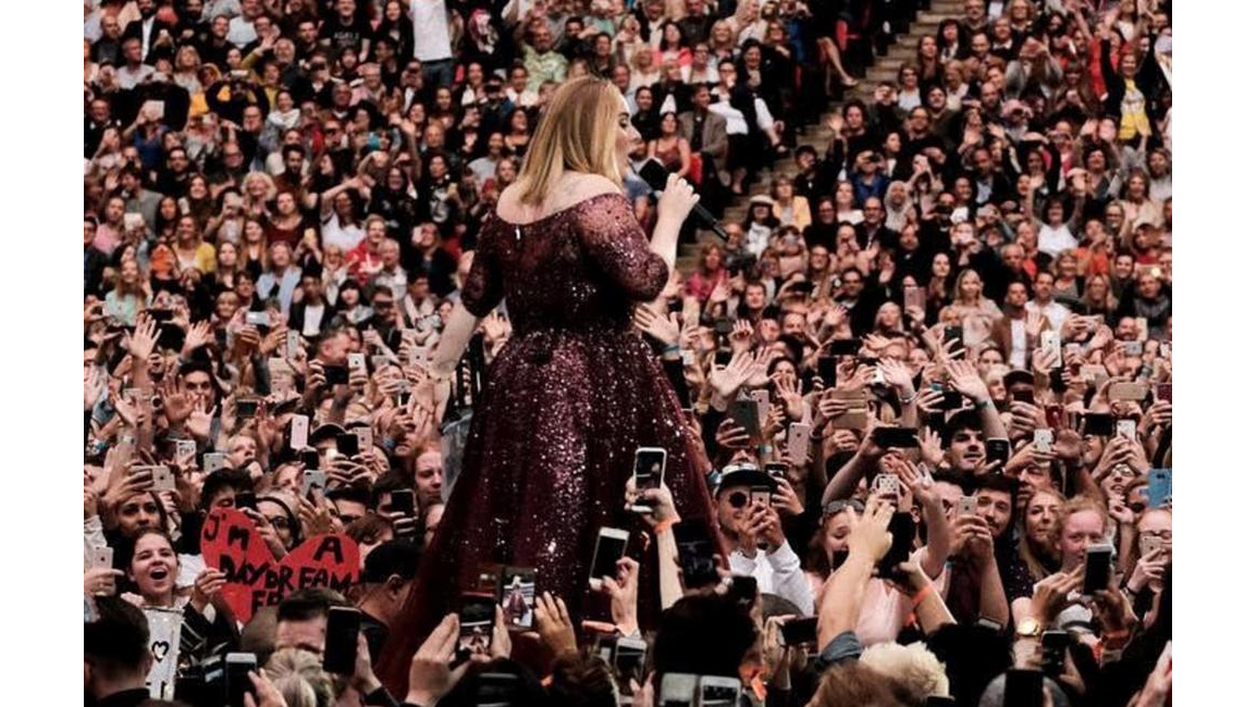 Adele reveals new album is coming in September - 8days