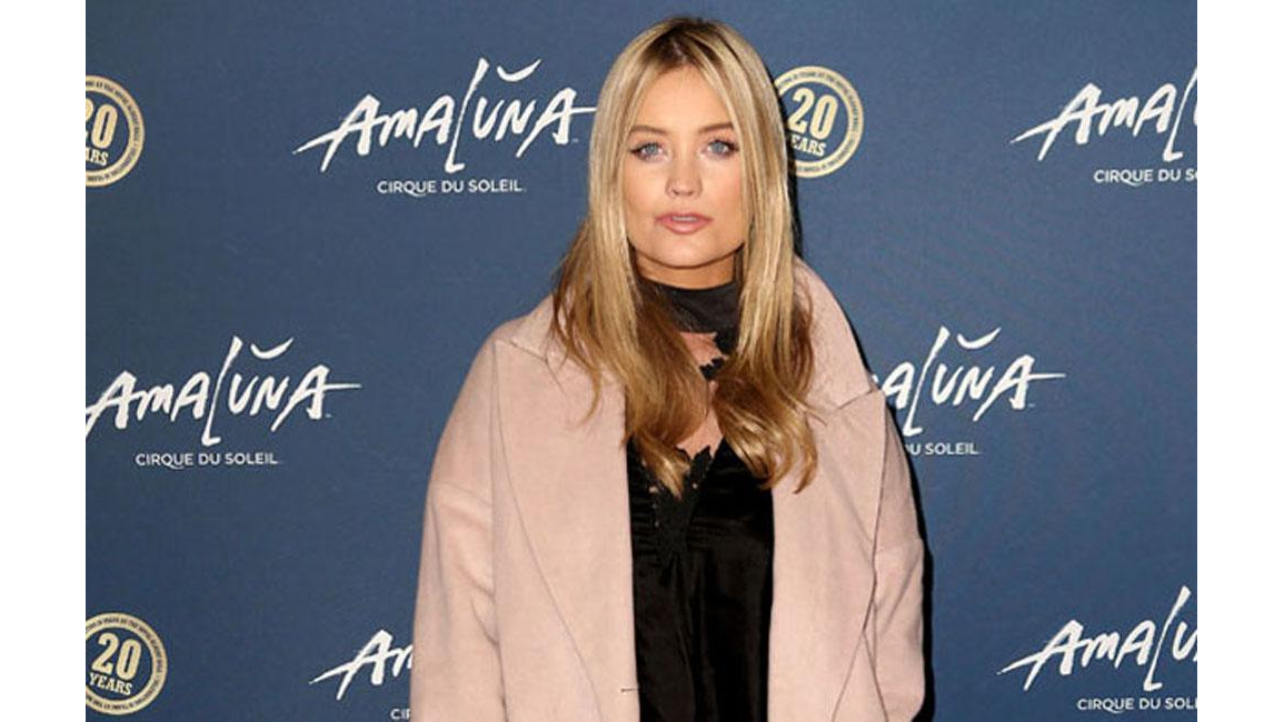 Laura Whitmore pays tribute to Caroline Flack - 8 Days