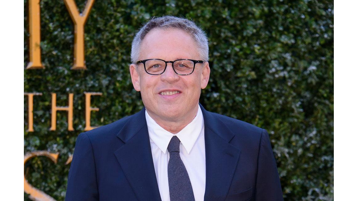 Bill Condon backs Robert Pattinson to do great things as Batman - 8days