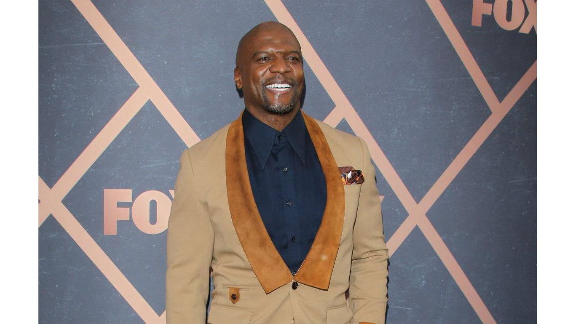 Terry Crews: It's 'miraculous' Kevin Hart survived crash - 8days