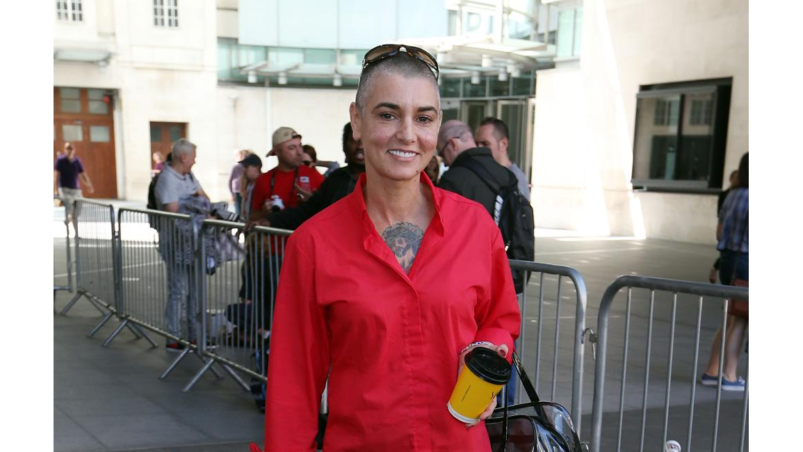 Sinead O'Connor claims Prince once tried to attack her - 8days Sinead O'Connor claims Prince once tried to attack her - 8days