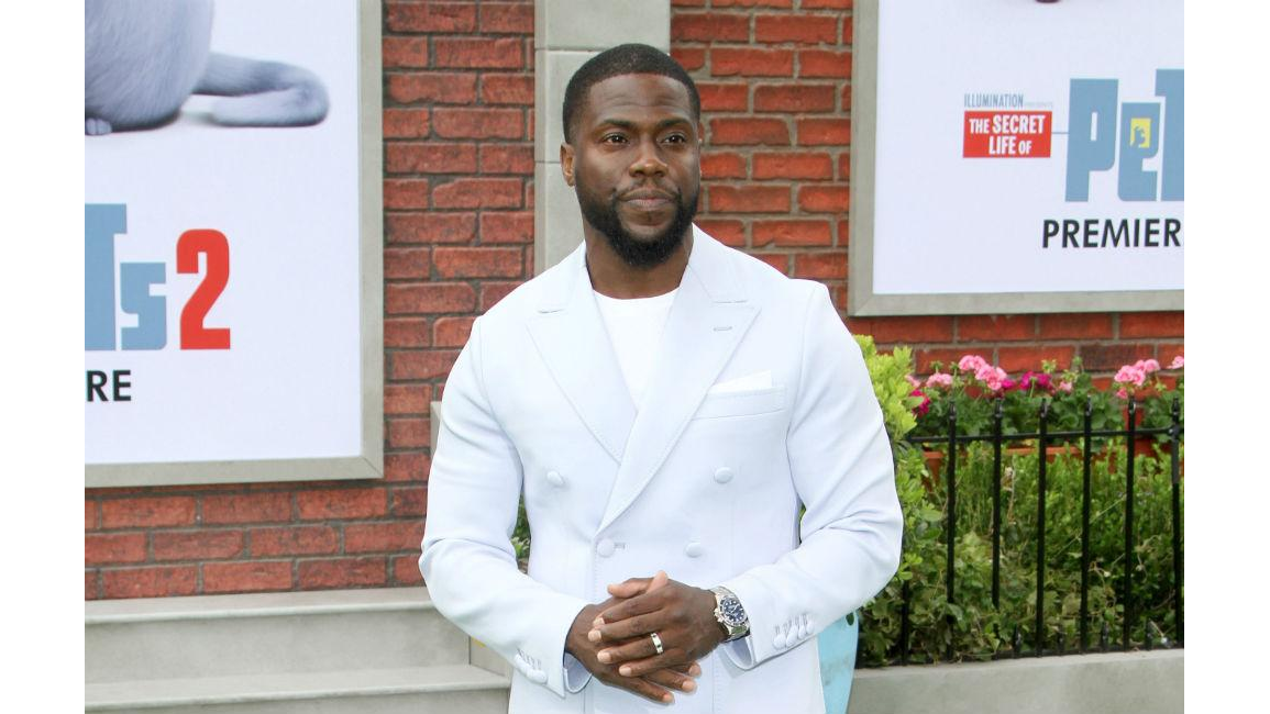 Kevin Hart's car 'was a death trap' - 8days