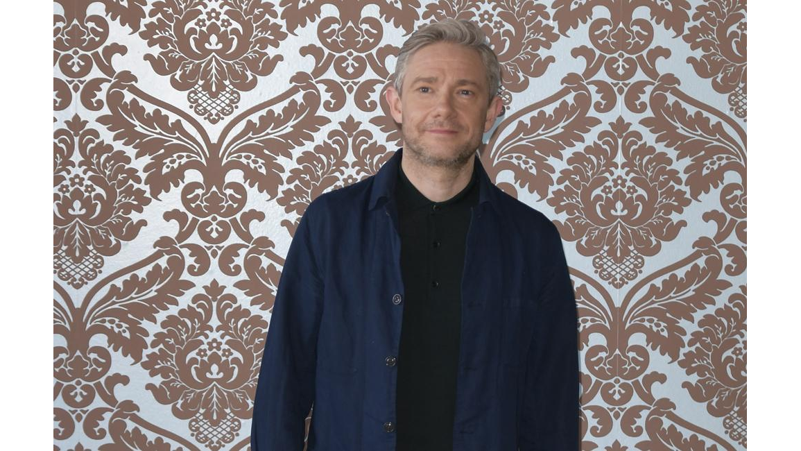 Martin Freeman: 'There aren't enough police officers on UK streets' - 8days