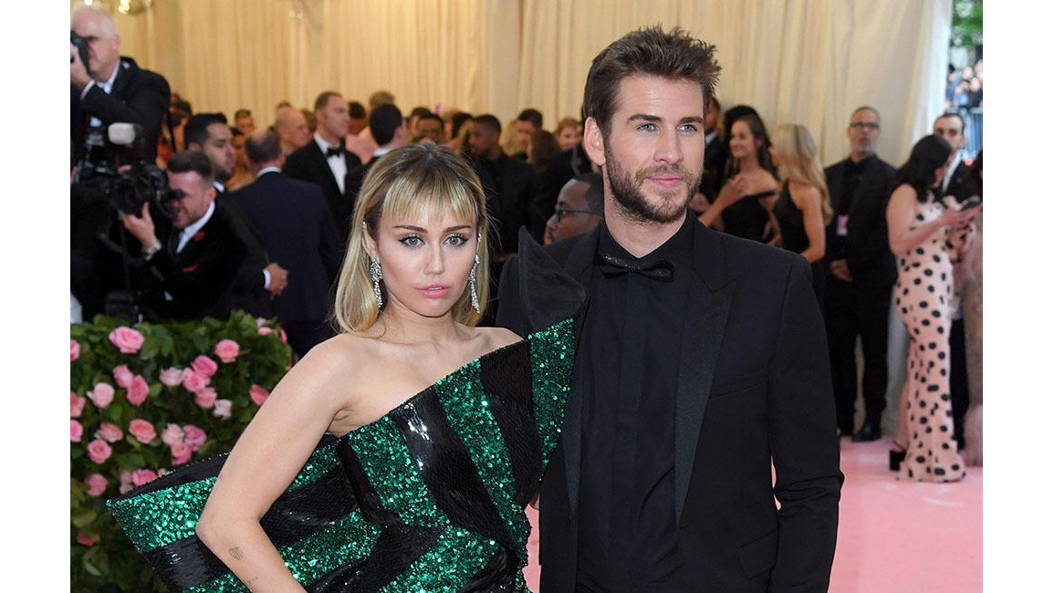 Miley Cyrus having a 'hard time' getting over Liam Hemsworth - 8days