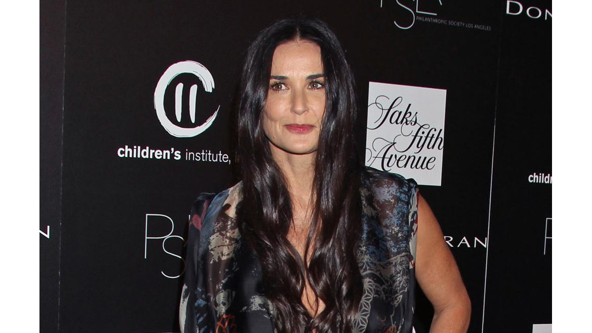 Demi Moore Memoir Helped Her Learn Self Acceptance 8days