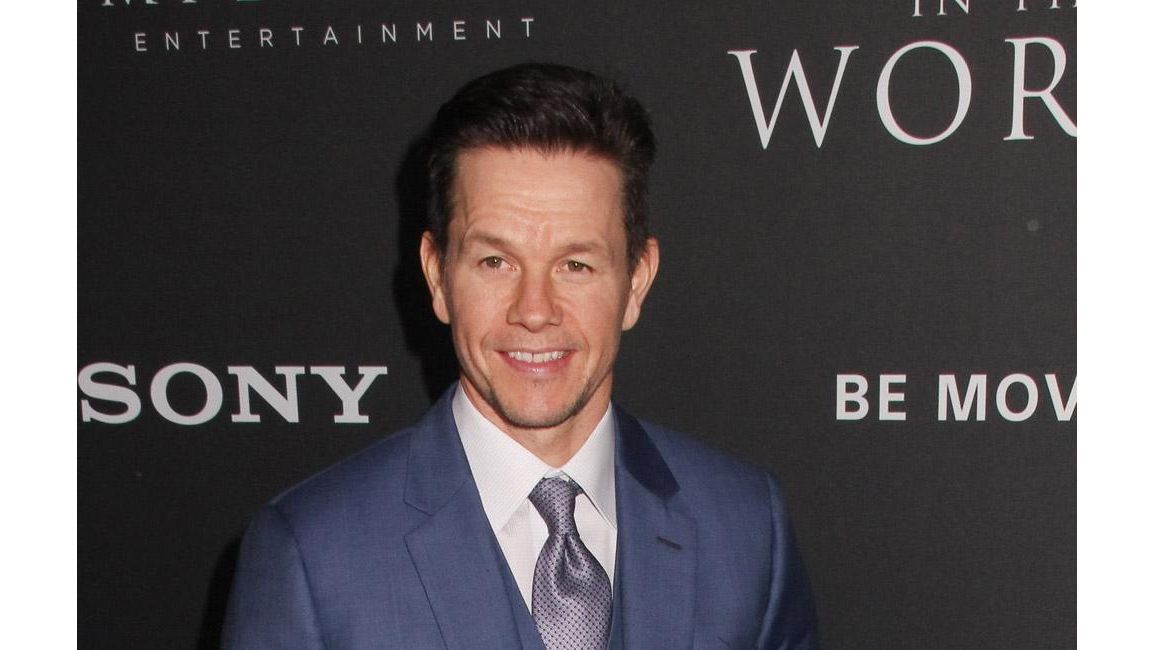Mark Wahlberg to replace Chris Evans in Infinite - 8days