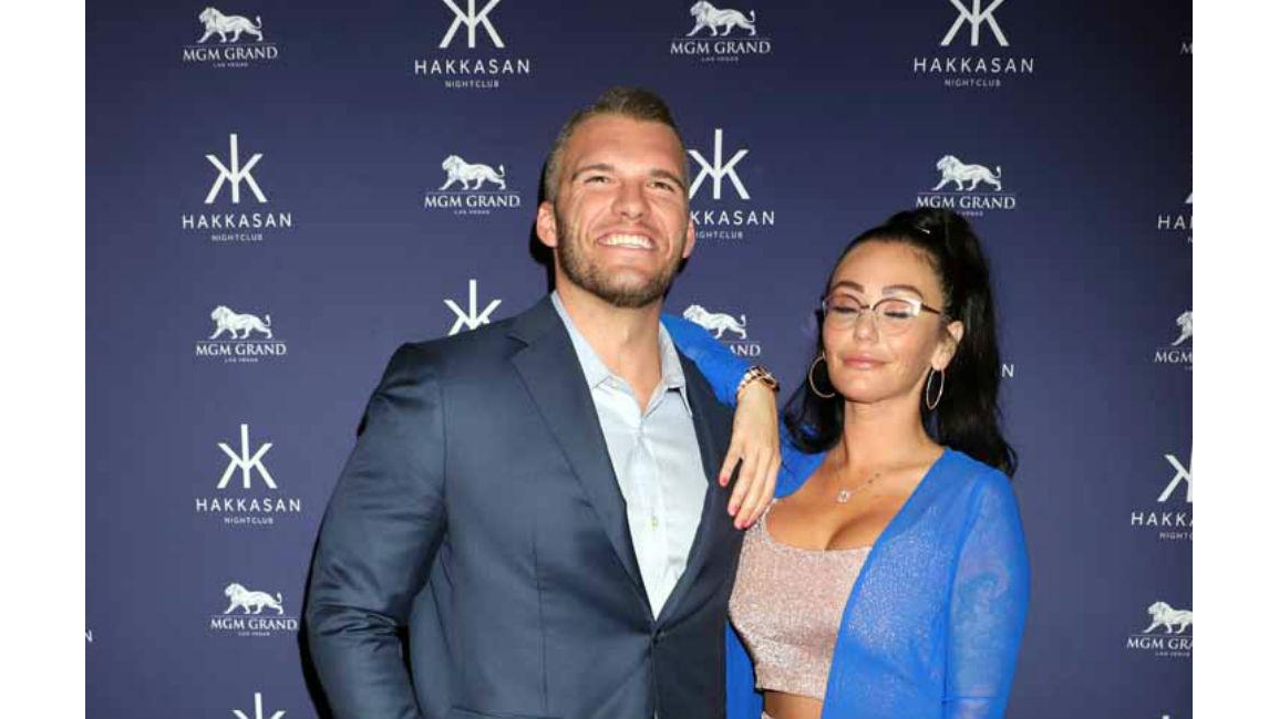 JWoww introduces new boyfriend to kids - 8days