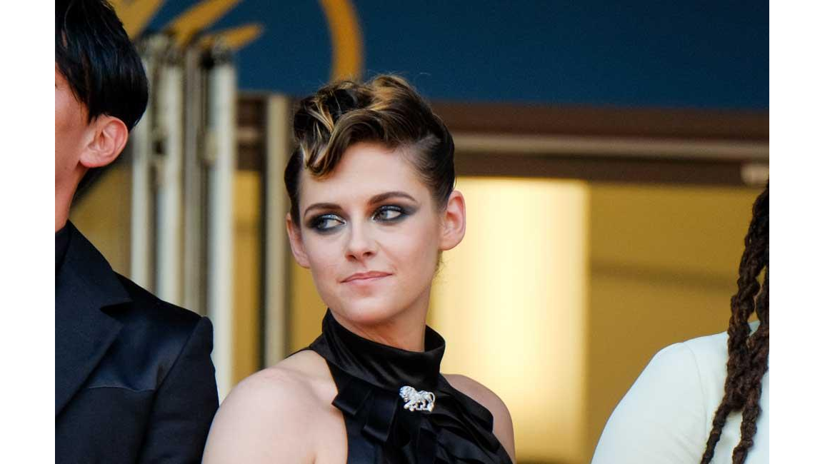 Kristen Stewart: Charlie's Angels reboot is 'woke' - 8 Days