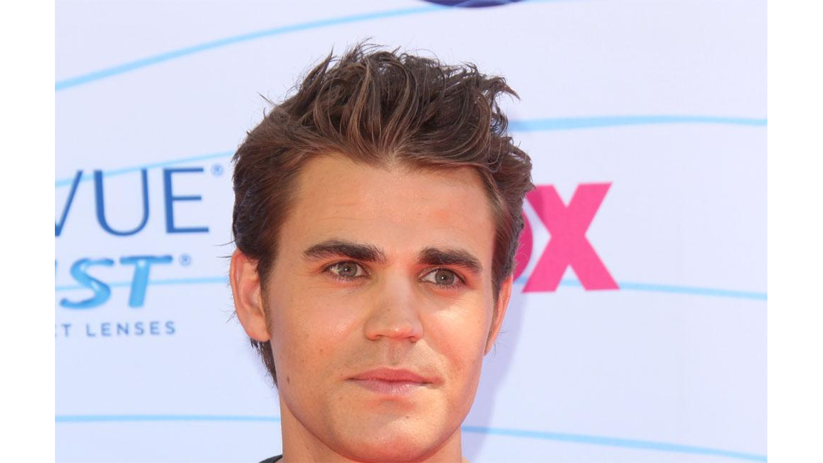 Paul Wesley is married? - 8 Days