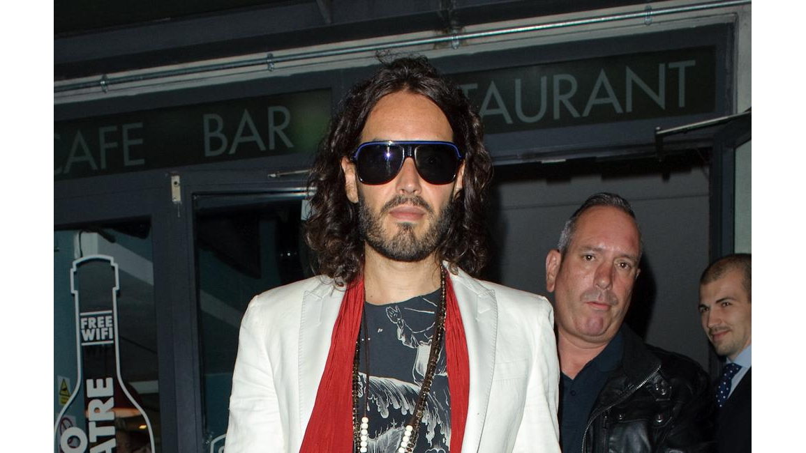 Russell Brand makes resolution to give up chocolate - 8days